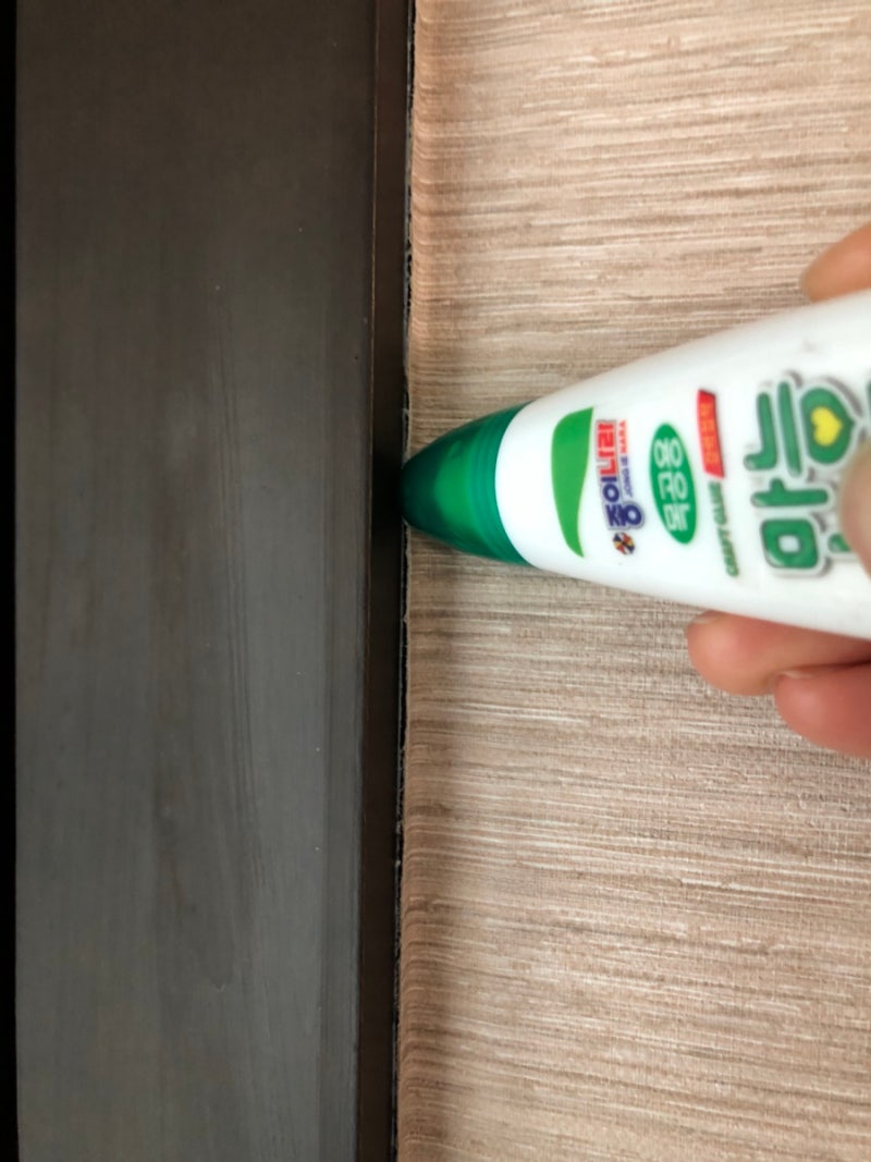 가장자리 들뜬 벽지 보수하기 다이소 벽지보수 오공본드 추천 네이버 블로그