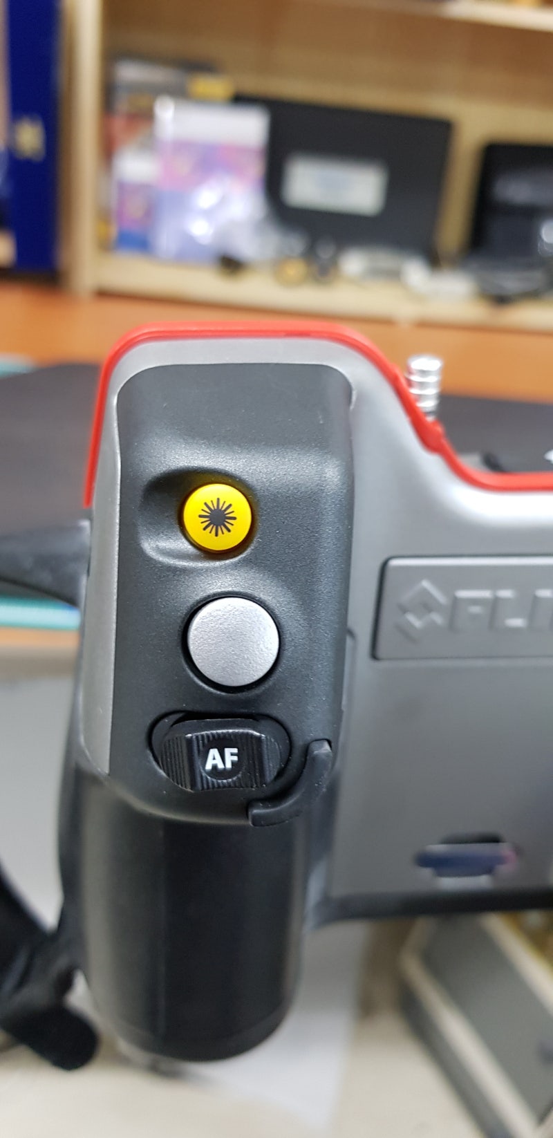 중고 휴대용 열화상카메라 Flir T335(320*240 , 650도) 판매 렌탈 : 네이버 블로그