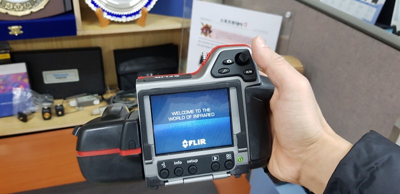 중고 휴대용 열화상카메라 Flir T335(320*240 , 650도) 판매 렌탈 : 네이버 블로그