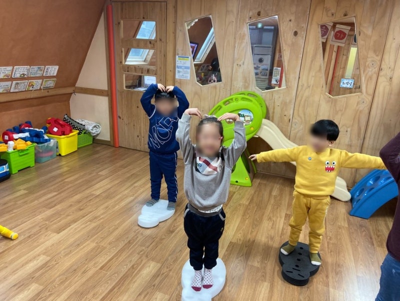 키즈특공대 유아체육 눈사람인천유아체육부천유아체육시흥유아체육키즈특공대서울유아체육김포유아체육광명유아체육일산유아체육방문체육워터슬라이드에어바운스레크레이션