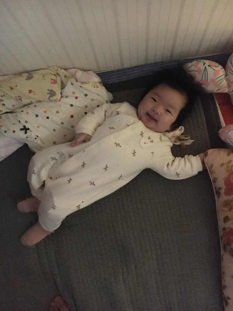 생후 4개월 아기 발달과 두상 아이 셋 그리고 세 자매 육아일기 네이버 블로그