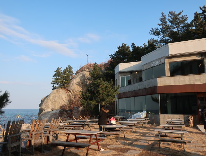 스퀘어루트(Square Root : coffee & bakery) - 가진롱비치가 아름다운 루프탑카페 : 네이버 블로그