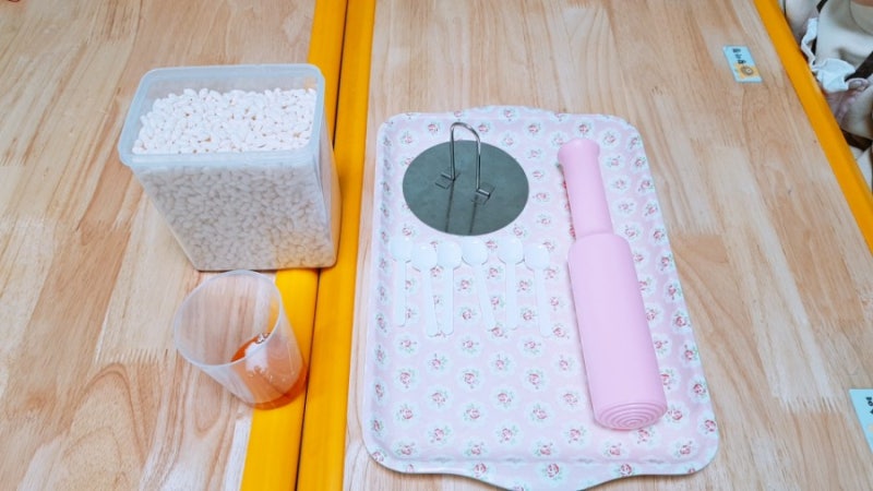 호반아이사랑♡ 만1세만2세혼합연령활동 겨울설날맞이요리활동 달콤쌀강정만들기요리 발달수준별활동 쌀튀밥활용요리 어린이집설날우리나라전통