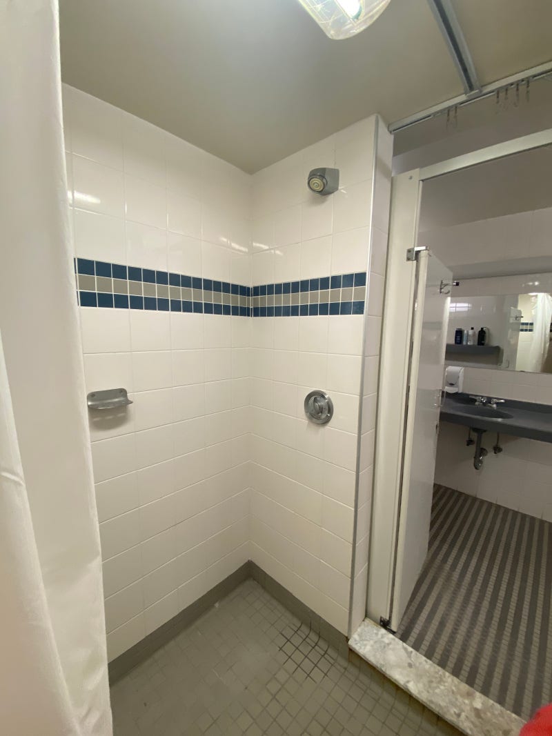 [UWindsor 17] 번외) Laurier Hall 기숙사 소개 : 네이버 블로그