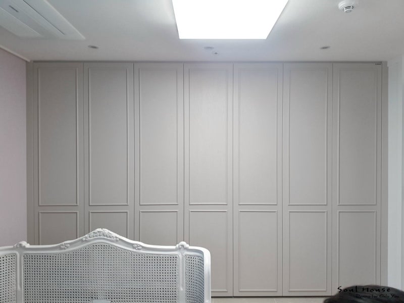 동탄2 더샾레이크 에듀타운 신제품 웨인스 샌드그레이 푸쉬캐치110도 170도 올림문도어 붙박이장 동탄붙박이장