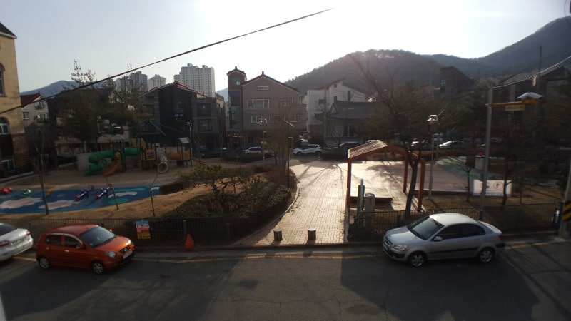 전월세 김해 율하 쓰리룸 1000 35율하 아주 넓은 쓰리룸 월세 율하동 전망좋은 쓰리룸 월세율하주택전월세율하쓰리룸