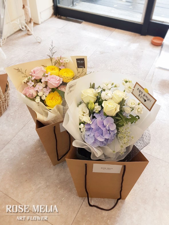 인천꽃집졸업식꽃다발입학식꽃다발예약할인이벤트소형꽃다발인천꽃다발축하꽃다발남동구꽃집구월동꽃집간석꽃집 로즈멜리아