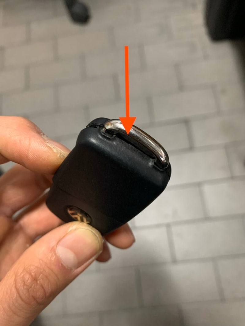 폭스바겐 티구안 스마트키리모컨 배터리 교체하는 방법계기판 Renew Key Battery 메시지 네이버 블로그