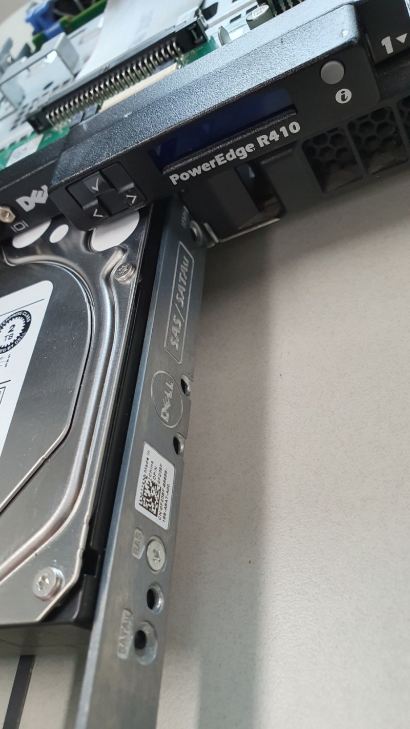 델서버 DELL R410 12코어24스레드 16G 20대 3시간이내 출고 : 네이버 블로그