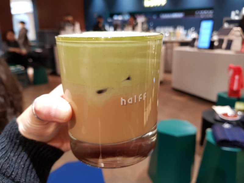 파미에스테이션 halff coffee (말차크림라떼) : 네이버 블로그