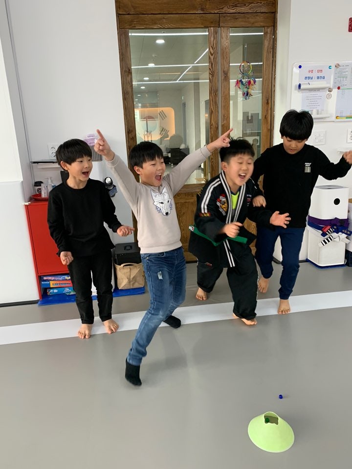 몬스터 고운동합기도주짓수 두루초등학교 온빛초등학교 가락초등학교 겨울방학특강 실내레크레이션 민속놀이 제기차기 공기놀이 고운동