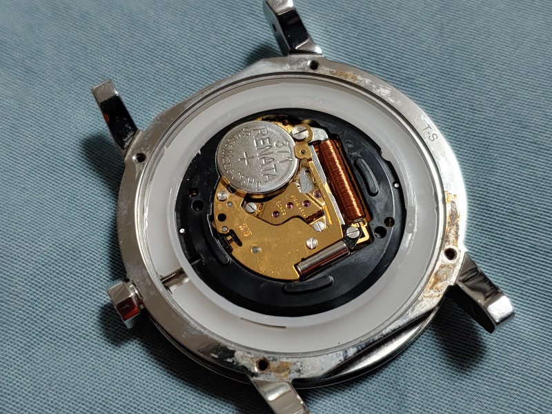 버버리 시계 배터리 교체 방법 - BU9022, BU9113 Renata 371 배터리 교체 : 네이버 블로그