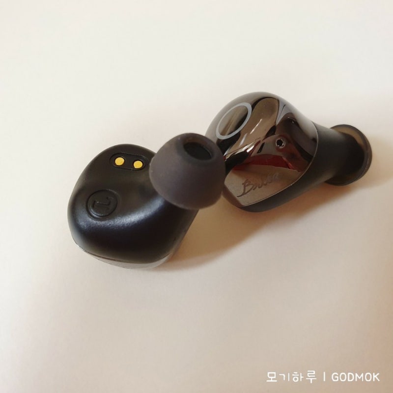 [블루투스이어폰] 브리츠 Storm TWS5 | Britz True Wireless 고급스러운 가성비 완전 무선 이어폰 : 네이버 블로그