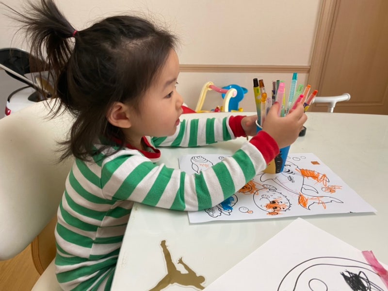 뚜비표놀이 엄마표미술놀이 마스킹테이프놀이 모자이크 그림 그리기 신우모자이크 마스킹테이프 네이버 블로그