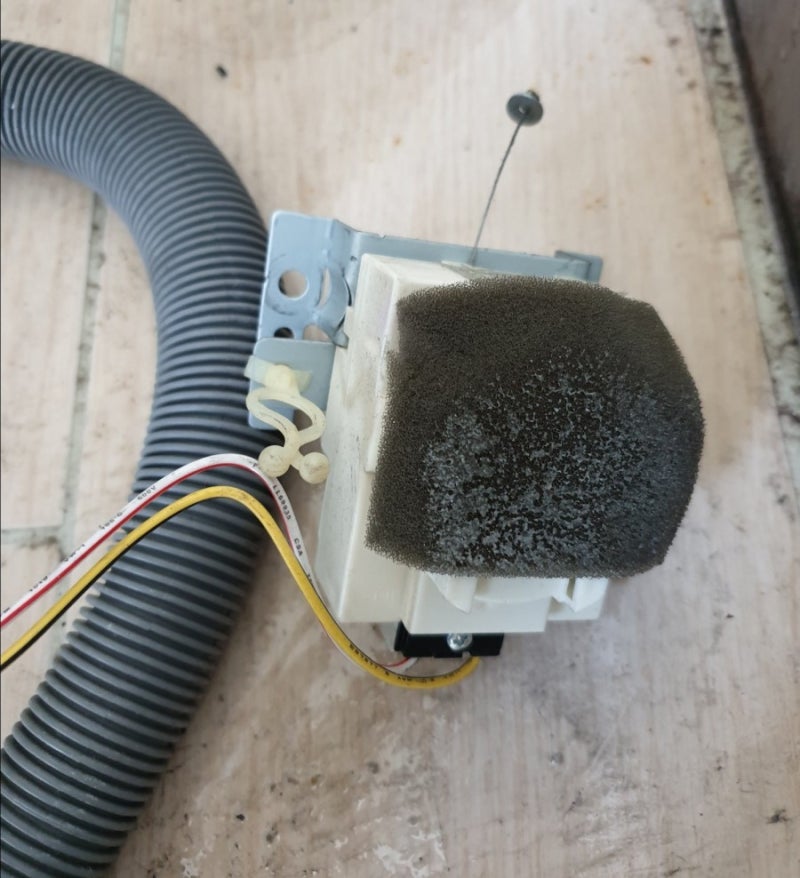 대우세탁기수리 15키로 공기방울 배수안됨 배수에러 배수모터고장 DWF-150QS : 네이버 블로그