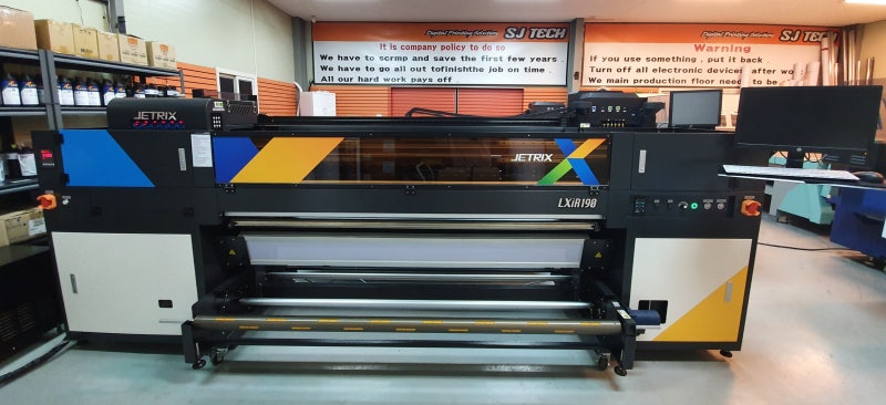 UV 인쇄기 판매 / UV 출력기 / 롤투롤 /UV프린터 / JETRIX LXiR190 / UV프린트 입고후기 : 네이버 블로그