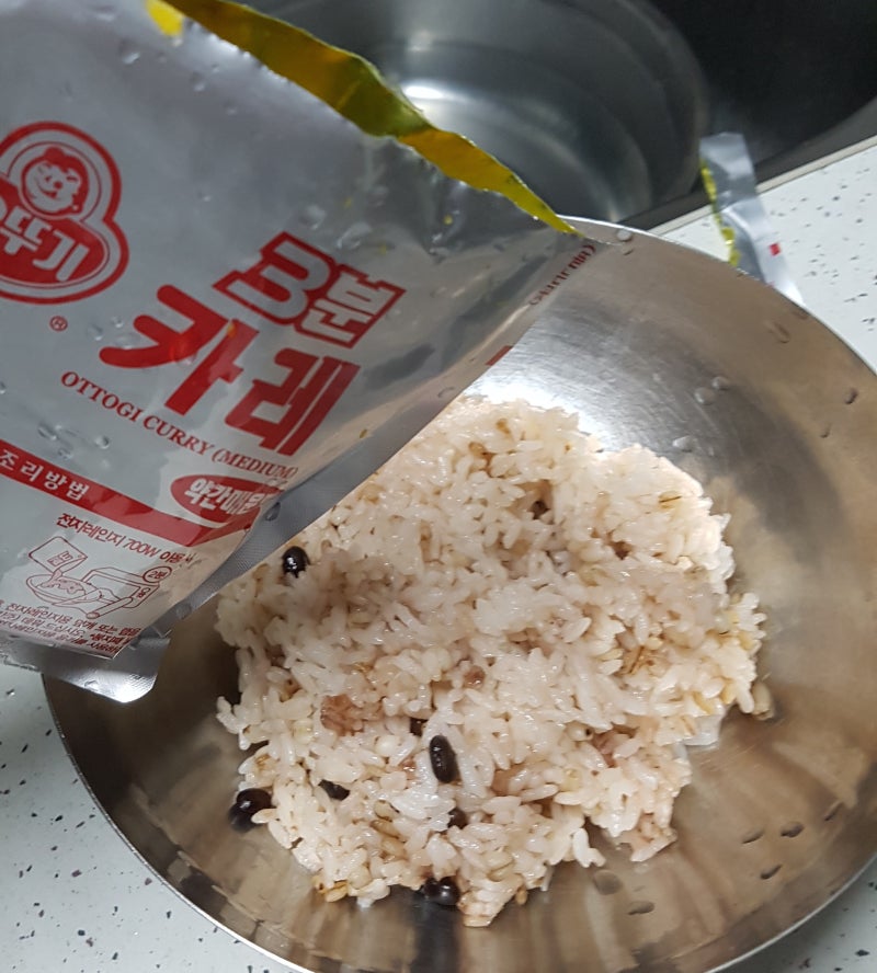오뚜기 3분 카레 약간매운맛 칼로리열량 및 영양성분정보 조리법 네이버 블로그