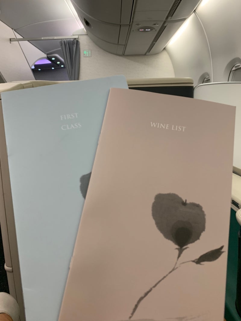 Part2- 대한 항공 KE653/KE654 방콕 퍼스트 클래스 탑승 후기 부터 기내식까지 ( 대한항공 A380 퍼스트클래스란 ...