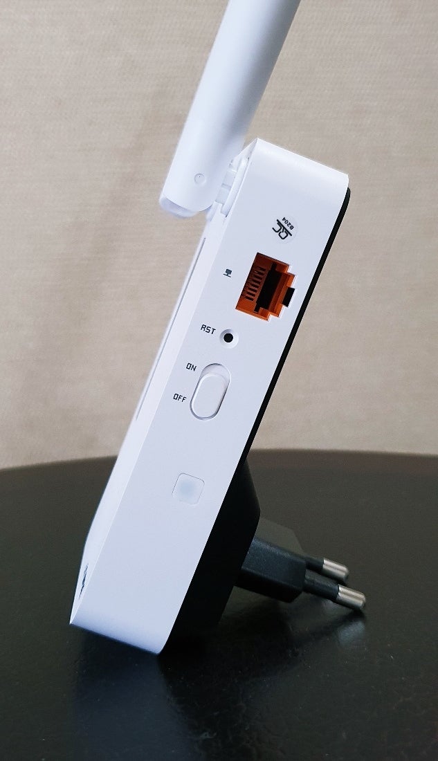 손바닥만한데 힘이 너무 좋다! ipTIME WiFi Extender - A3MU 리뷰 : 네이버 블로그