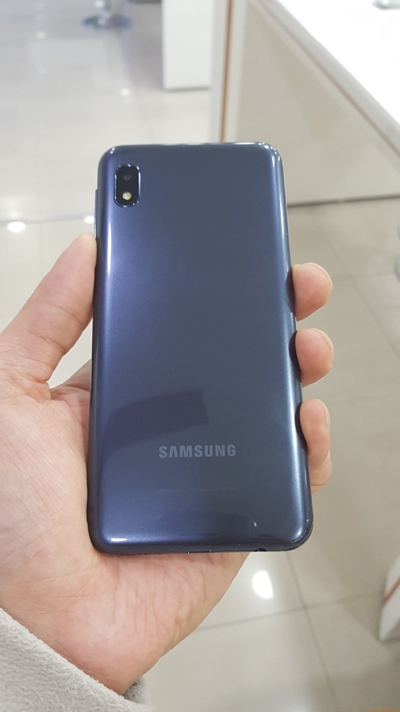 2020년 2월 삼성 보급형 스마트폰 갤럭시A10e(SM-A102) 카카오프렌즈4 스펙 및개봉기 : 네이버 블로그