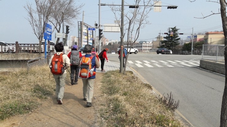 해파랑길강릉구간38코스 오독떼기전수관 구정면사무소 모산봉 강릉중앙시장 남항진해변 솔바람다리~ 네이버 블로그