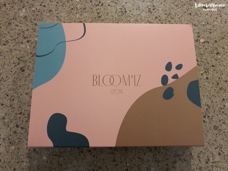 리뷰 * 아이즈원 정규앨범 1집 블룸아이즈 언박싱, IZONE BloomIZ Unboxing : 네이버 블로그