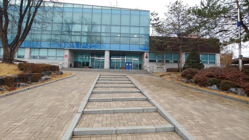 아이들과 함께하기 좋은 연천 전곡 중앙 도서관 네이버 블로그