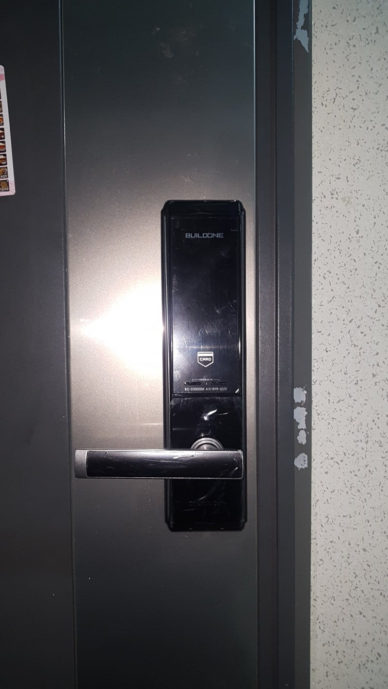 인천논현동열쇠출장 논현역푸르지오시티도어락설치 대양도어락고장교체 비디오폰에서도어락열어주기 대양dandt 도어락모터헛도는고장 도어락모터