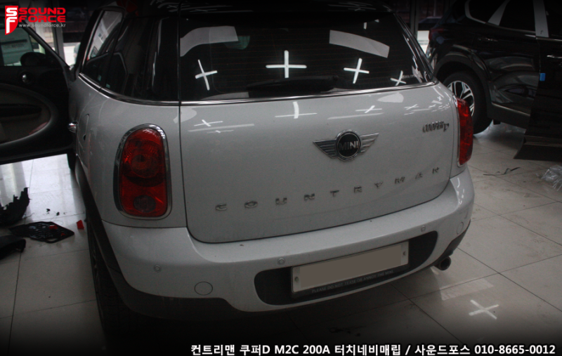BMW 미니 컨트리맨 쿠퍼D M2C200A 카블릿 시공 청주네비매립전문 사운드포스 : 네이버 블로그