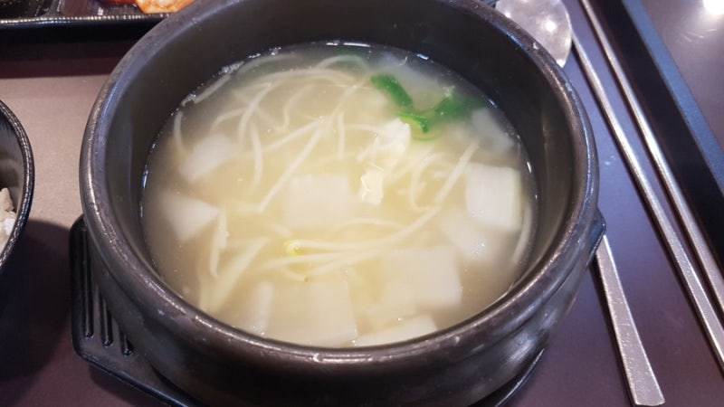 구내식당 단체급식 식단표 3월 첫째주 주간 메뉴 식단 반찬 꼬들빼기김치 메추리알 유니 짜장밥 납작만두 칼로리~ 네이버 블로그