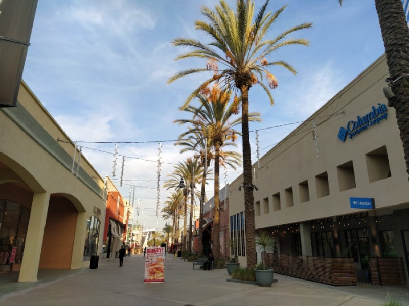 20200211-14: 미국(Anaheim) / Anaheim Convention center / Walmart / The ...