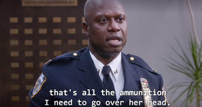 [영어관용표현] go over one's head : (의견 등을 구할 때) (~을) 건너뛰다, (~의 머리로는) 이해하지 ...