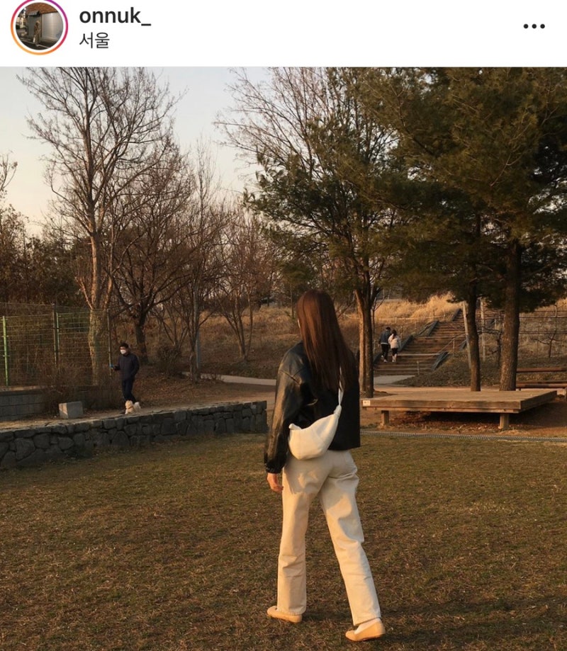 차정원 가방문정원 가방르메르 범백르메르 크루아상 112만원 총알배송 국내매장 완판 차정원 신발 르메르 더비 반값 르메르
