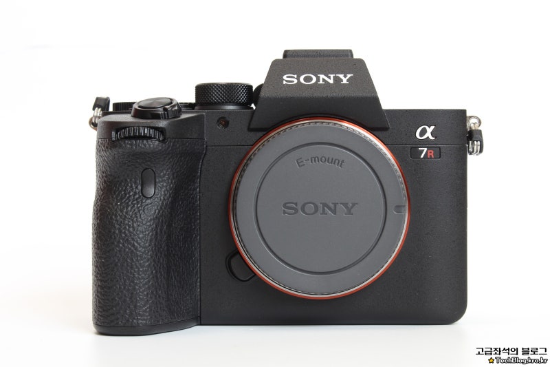 6,100만 화소 초고화질 풀프레임 미러리스 카메라, 소니 A7R4 (개봉기) : 네이버 블로그