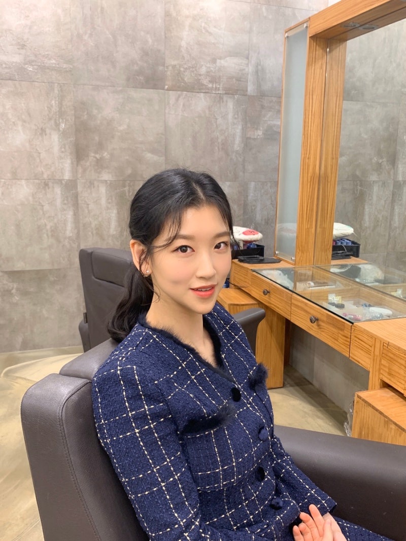 결혼식 하객 신부보다 예쁜하객 차원이 다른 하객메이크업 포니테일헤어 어바웃뷰티 판교메이크업 네이버 블로그