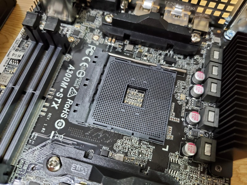 초소형 ITX, STX 베어본 Asrock DeskMini A300 3400G 리뷰 : 네이버 블로그