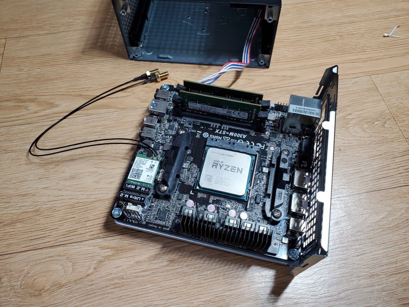초소형 ITX, STX 베어본 Asrock DeskMini A300 3400G 리뷰 : 네이버 블로그