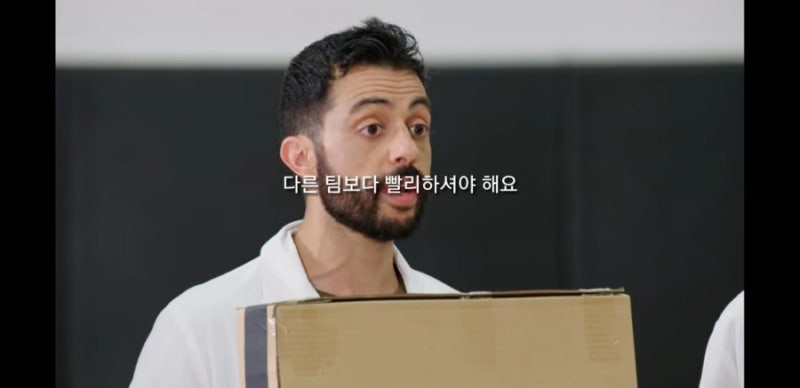 [100 Humans] "The Best Age To Be Alive(인생최고의 나이)" on NETFLIX : 네이버 블로그