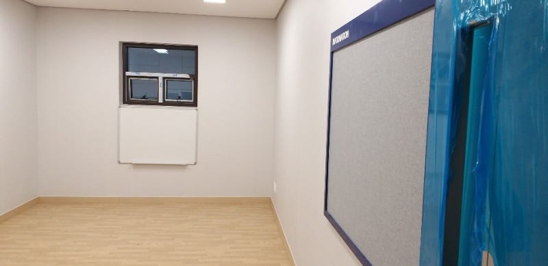 거제 교회 화이트보드 및 게시판 제작 및 시공갈바게시판 아크릴 스카시 작업형제흑판보드보드는 장대리 거제 염광교회