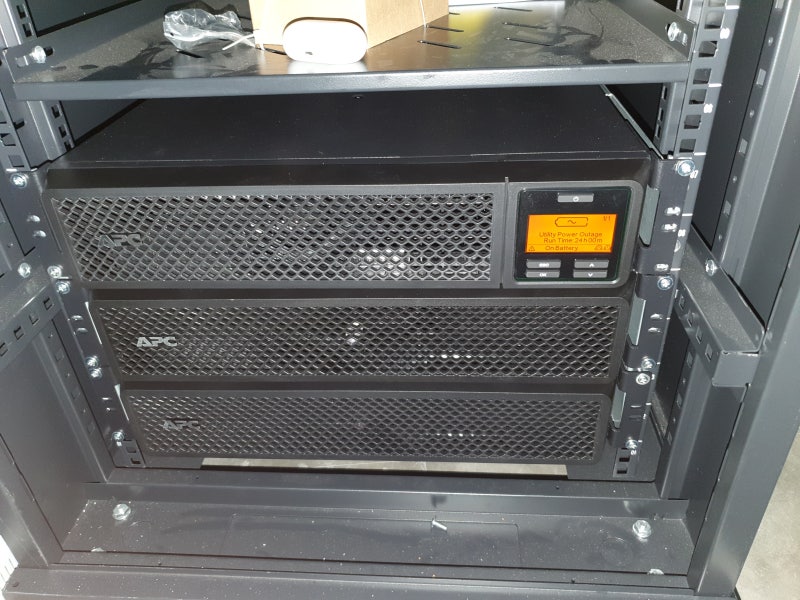 넷메이커 - APC SRT3000XLI + SRT96BP 설치(현장의 후기) : 네이버 블로그