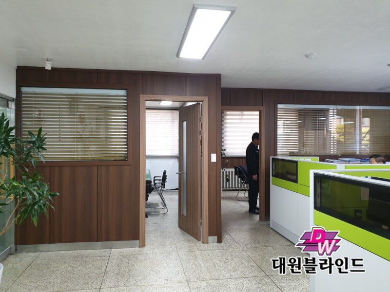 부천블라인드 삼정동 사무실 우드 콤비 거실 커튼 방염 버티칼 내동 약대동 네이버 블로그