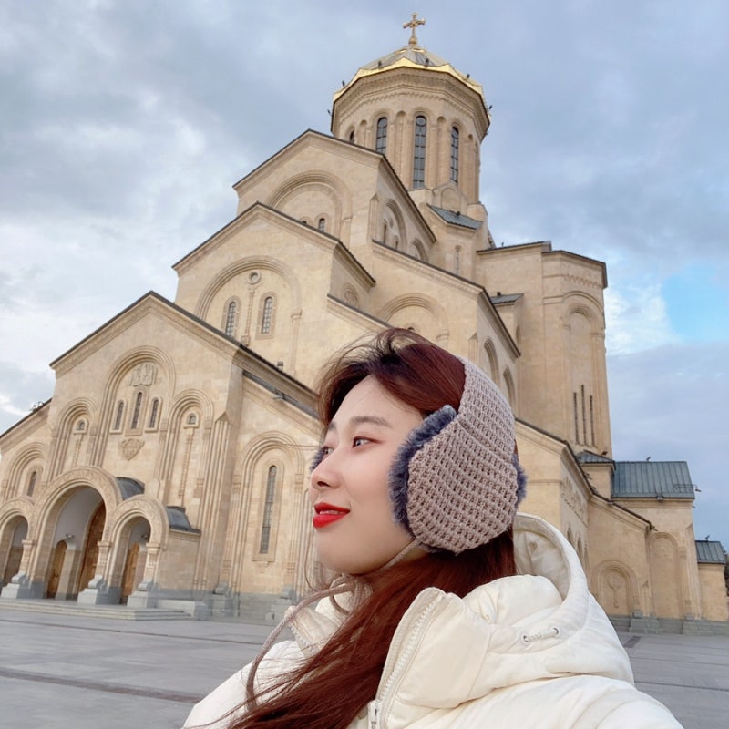 조지아 여행 트빌리시 올드타운 케이블카 야경 성 삼위일체 대성당 평화의 다리 네이버 블로그
