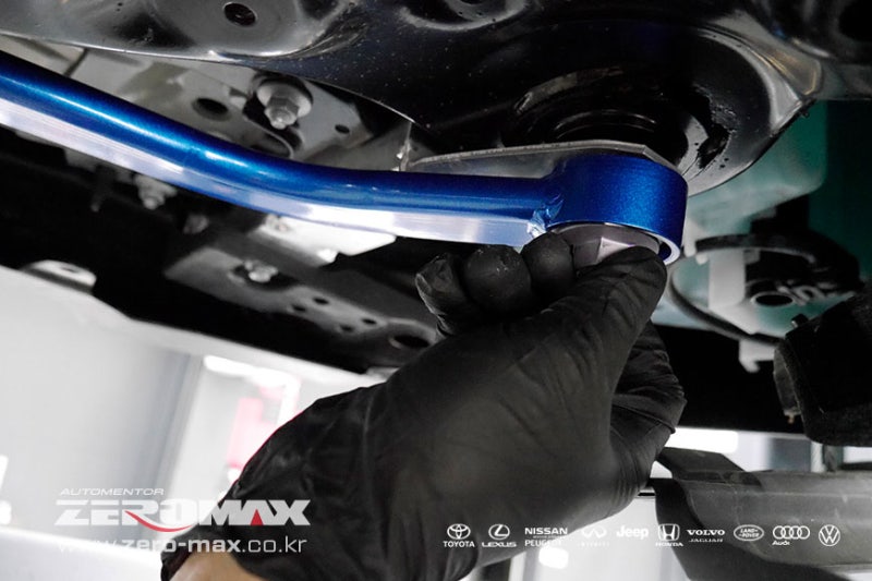 [제로맥스] 라브4 쿠스코 스트럿바 & 파워브레이스 섀시 서브시스템 설치 ft.오토멘토 : 네이버 블로그