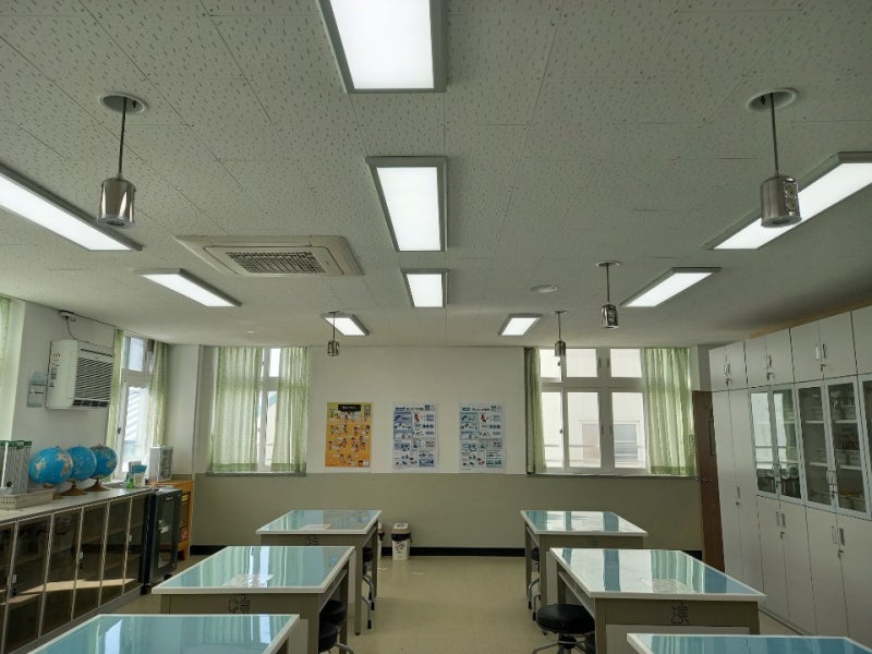 과학실 시스템 콘센트 3 부산 국제외국어고등학교 과학실 천장 콘센트 시공 네이버 블로그