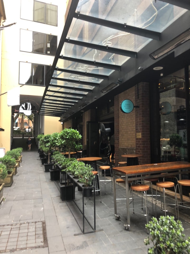 Aussie- three bottle man @marriott hotel : 네이버 블로그