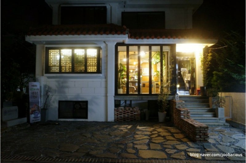 석촌고분역 삼전동 카페 추천 Alfresco 알프레스코 가정집에 은은한 커피 향기와 갤러리가 가득하다 네이버 블로그