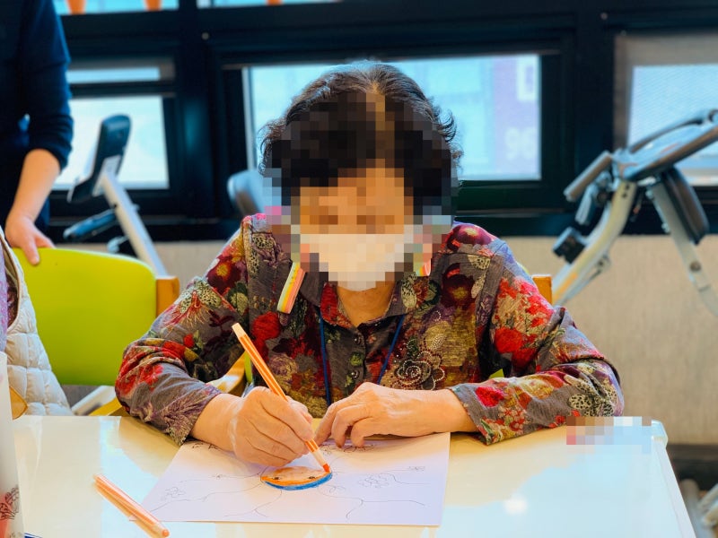 식사동주간보호센터미술프로그램에바알머슨 따라하기시니어데이케어 주은 일산센터 네이버 블로그