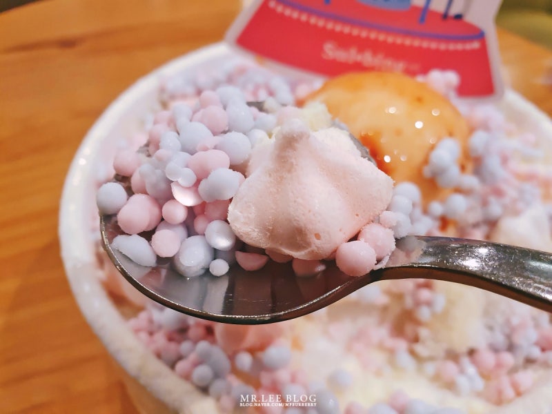 설빙 메뉴 구슬아이스크림 올려진 스윗캔디 후기 네이버 블로그