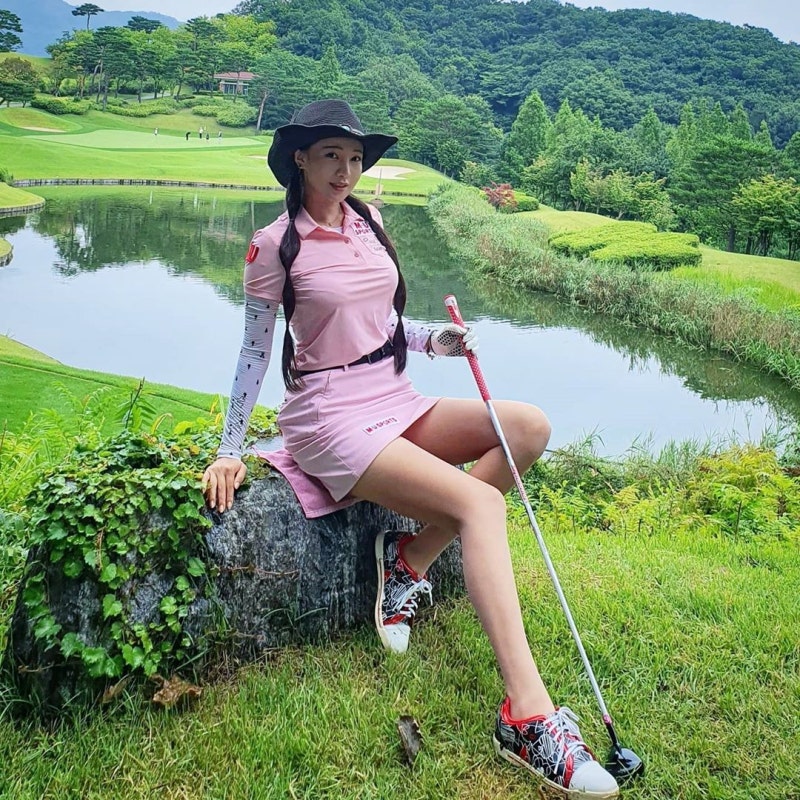 사진동영상 골프웨어모델 섹시미녀골퍼 서재희프로 Klpga프로 미니스커트 골프스윙 네이버 블로그