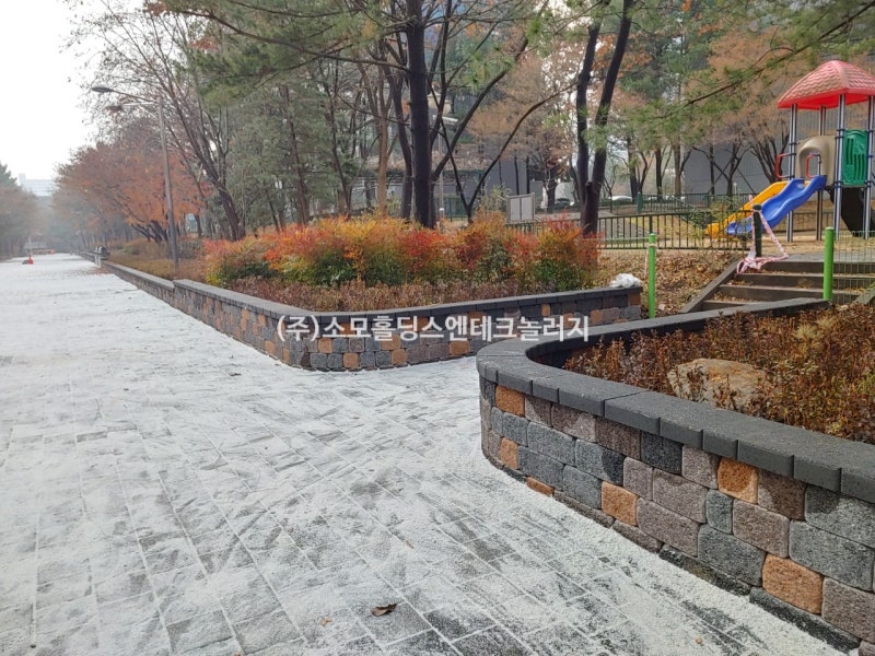 조경블럭 컨츄리매너블럭 플랜터 시공모음조경블록매너블럭컨추리블럭컨트리매너블럭컨트리블럭옥상조경플랜터블럭경관블럭